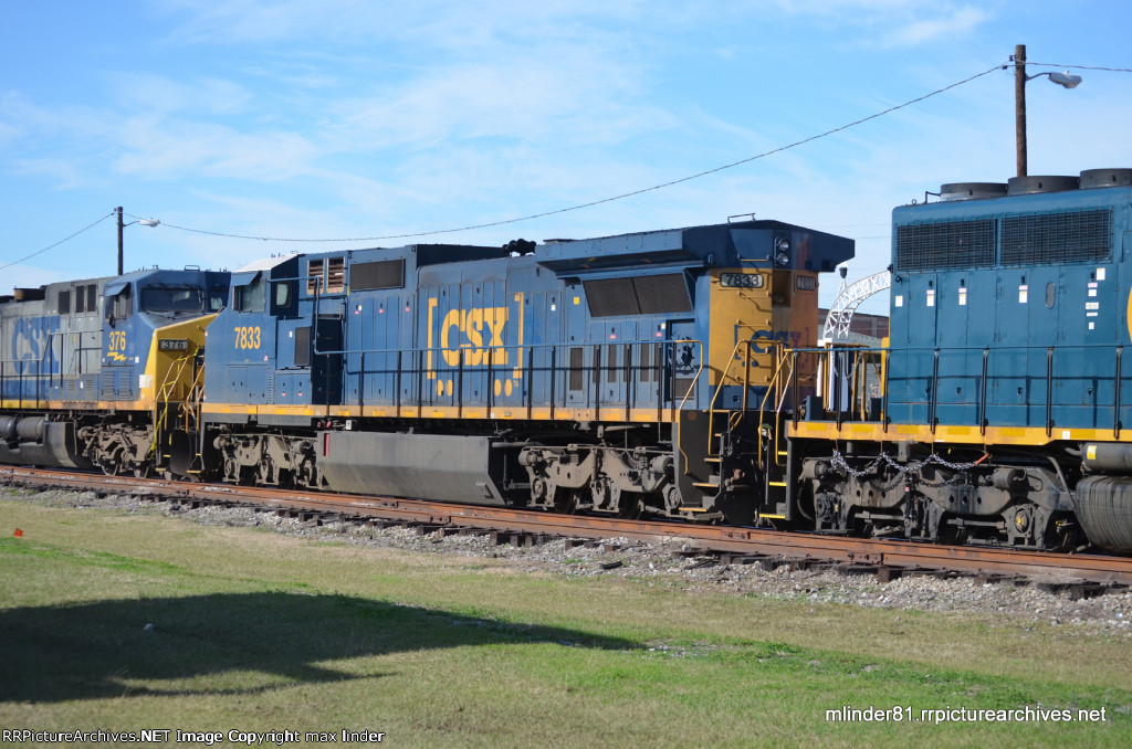 CSX 7833